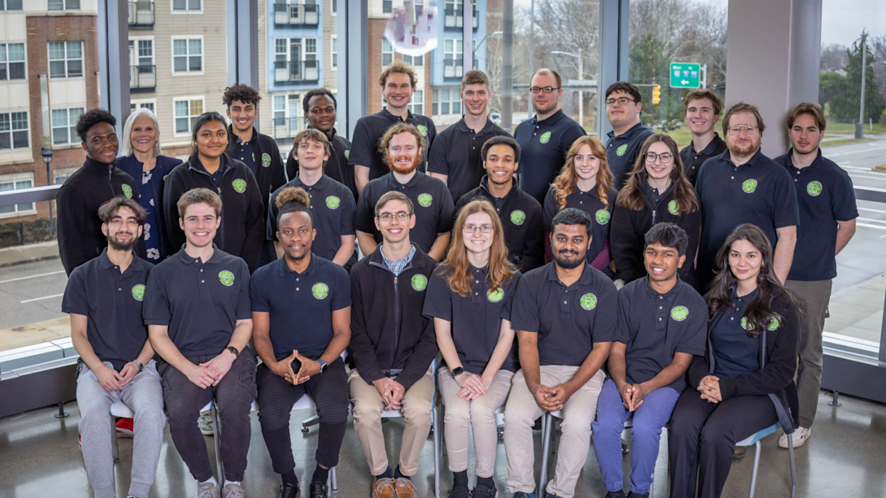 Washkewicz Peer Teachers | Cleveland State University